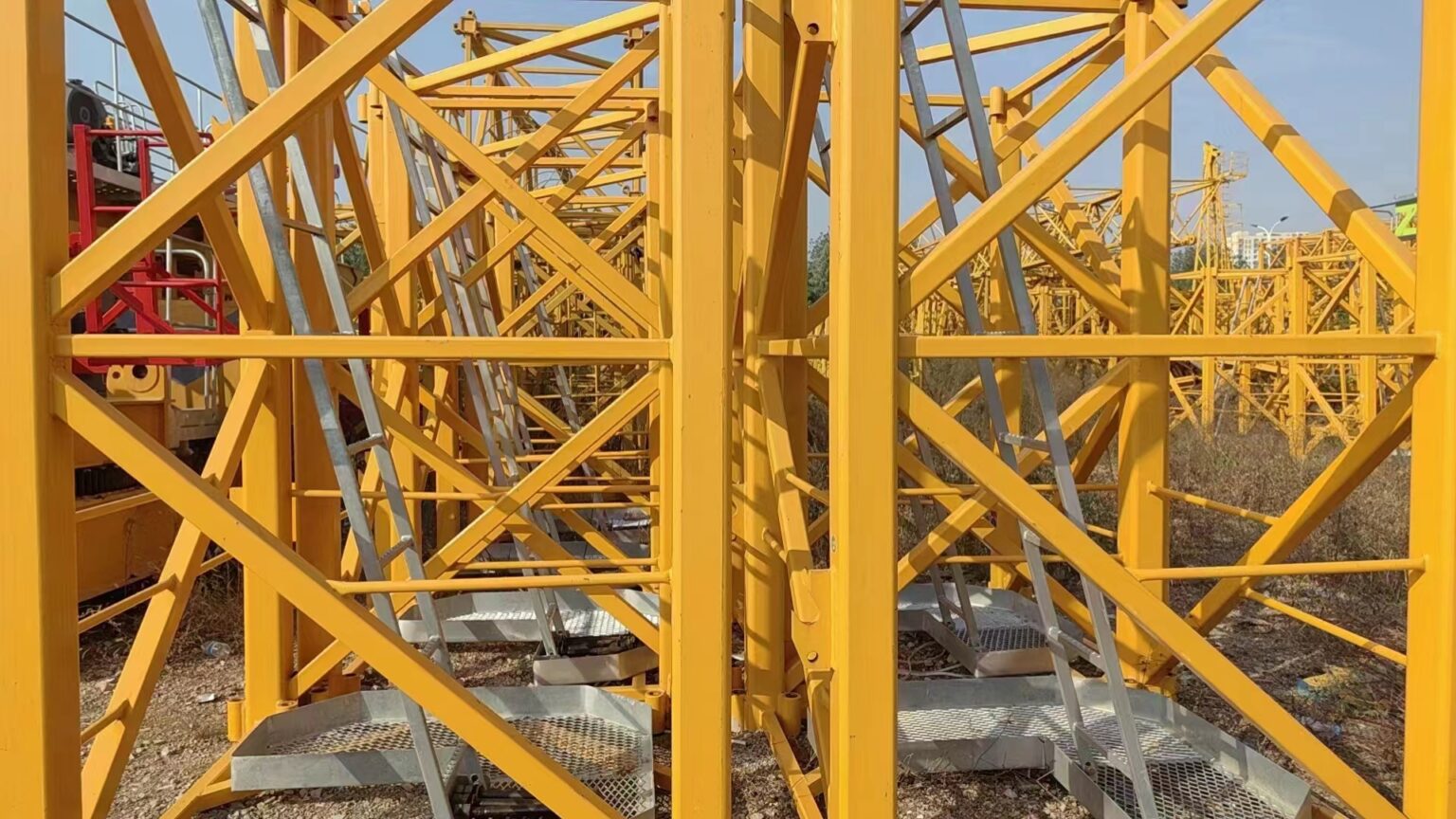 Zoomlion Tower Crane Inclined Climbing Ladder Mast Section - TOWERCRANE